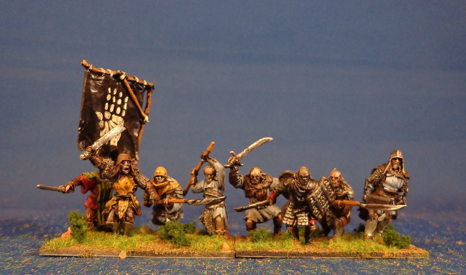 Bob's Miniature Wargaming Blog: 28mm LotR Orcs