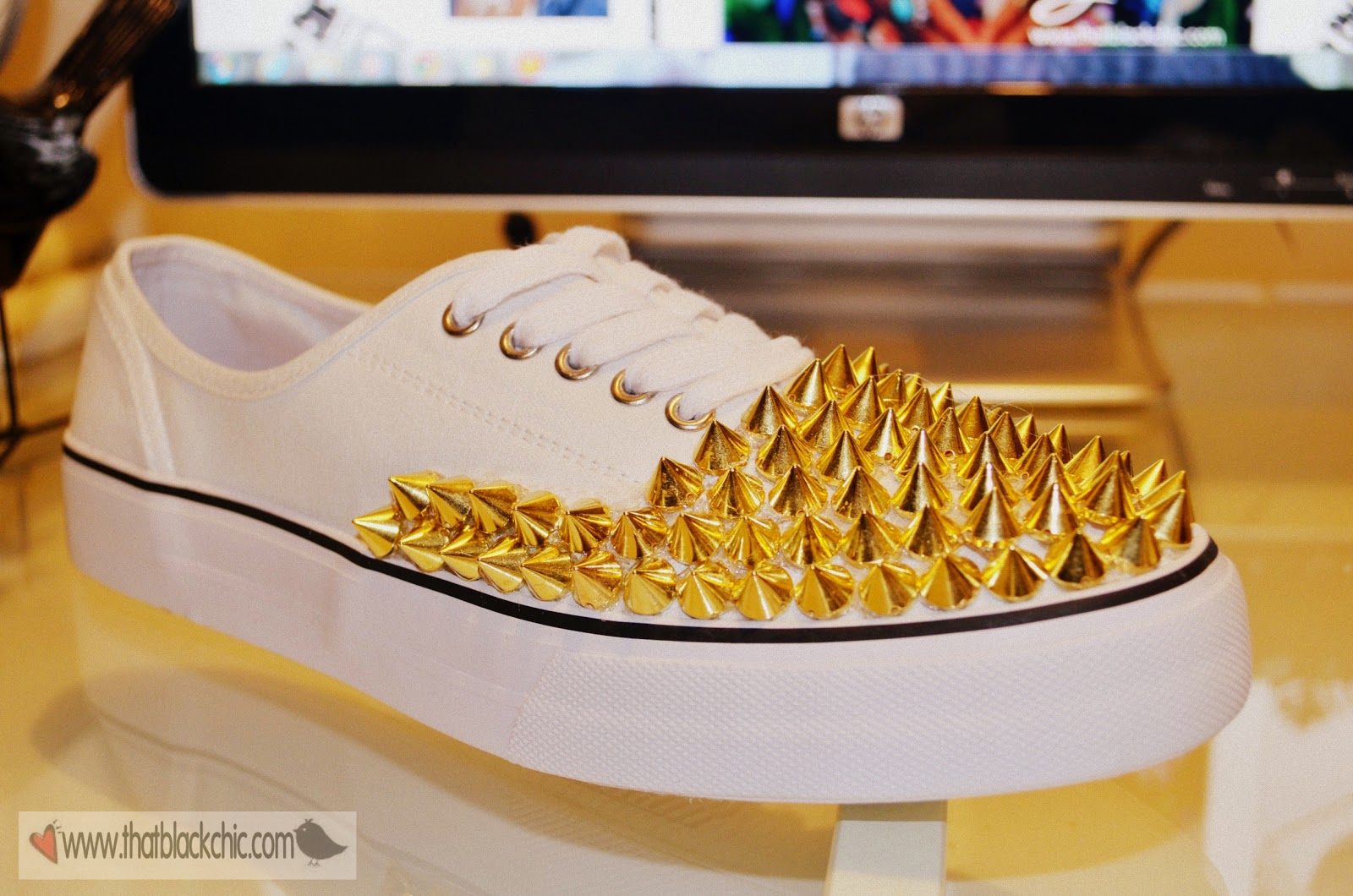 DIY : Sneakers & Studs, I'm all about that STUD life! | That Black Chic