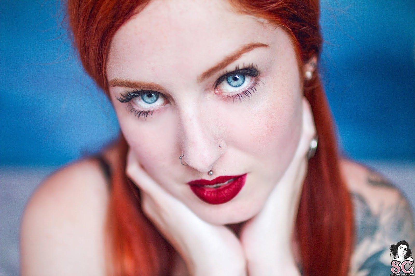 SG - Las Mejores Chicas: Bruna Suicide Girl - Perfect Reflection