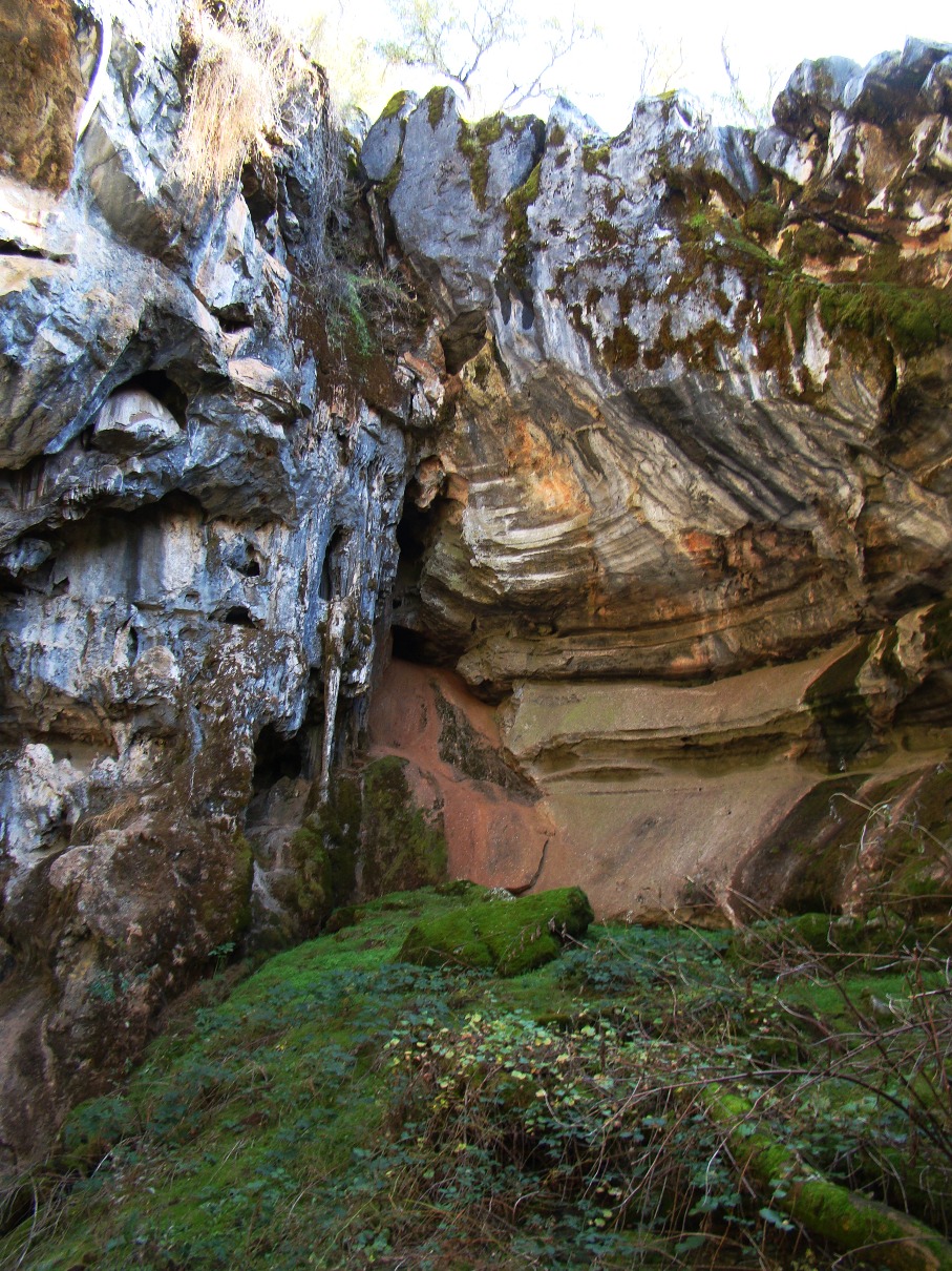 Geotripper: Oo'-tin (Bower Cave) in the Sierra Nevada: Caverns, Lost ...