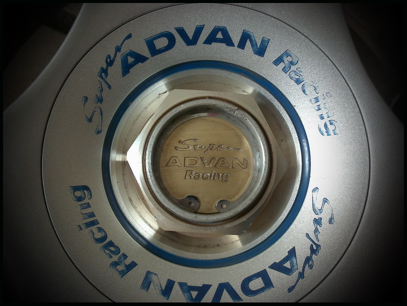 JDMbits: Rare JDM Super-Advan 17'' Staggered Setup!