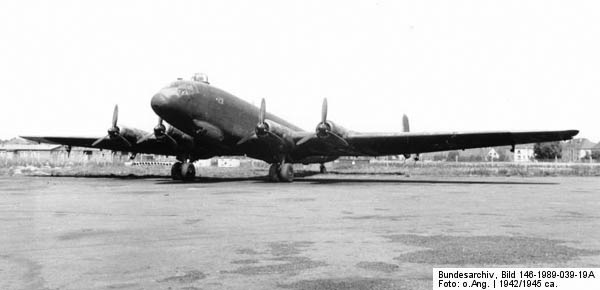 Airplanes in the skies + FAF history: Junkers Ju 290