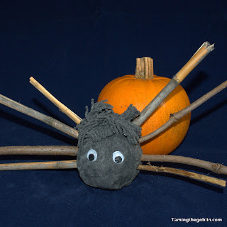 Spider Play Dough -Taming The Goblin