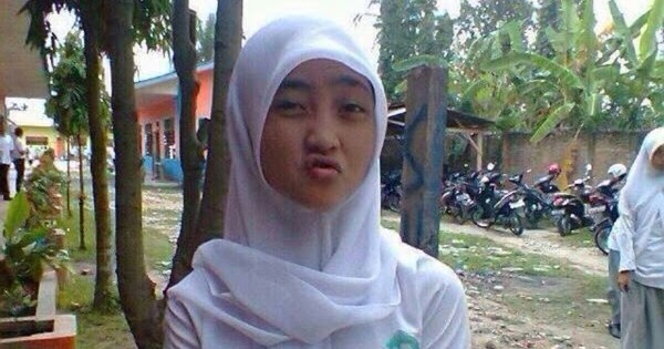 Nonton Bokep Indo Ngintip Abg Hijab Yang Nakal | Bokep Indo Viral GuidePedia