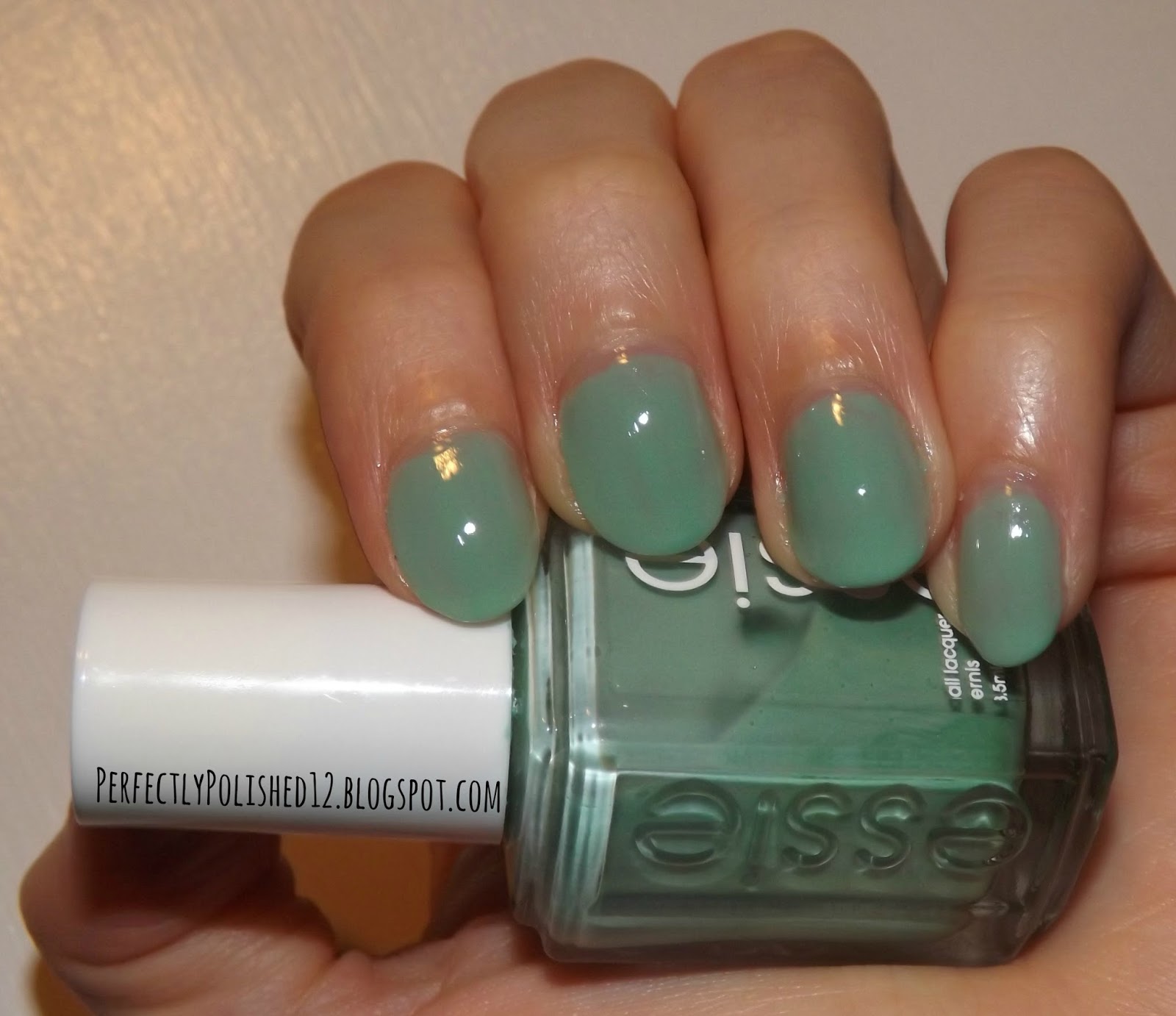Perfectly Polished 12: Essie Perfectly Polished 12: Essie