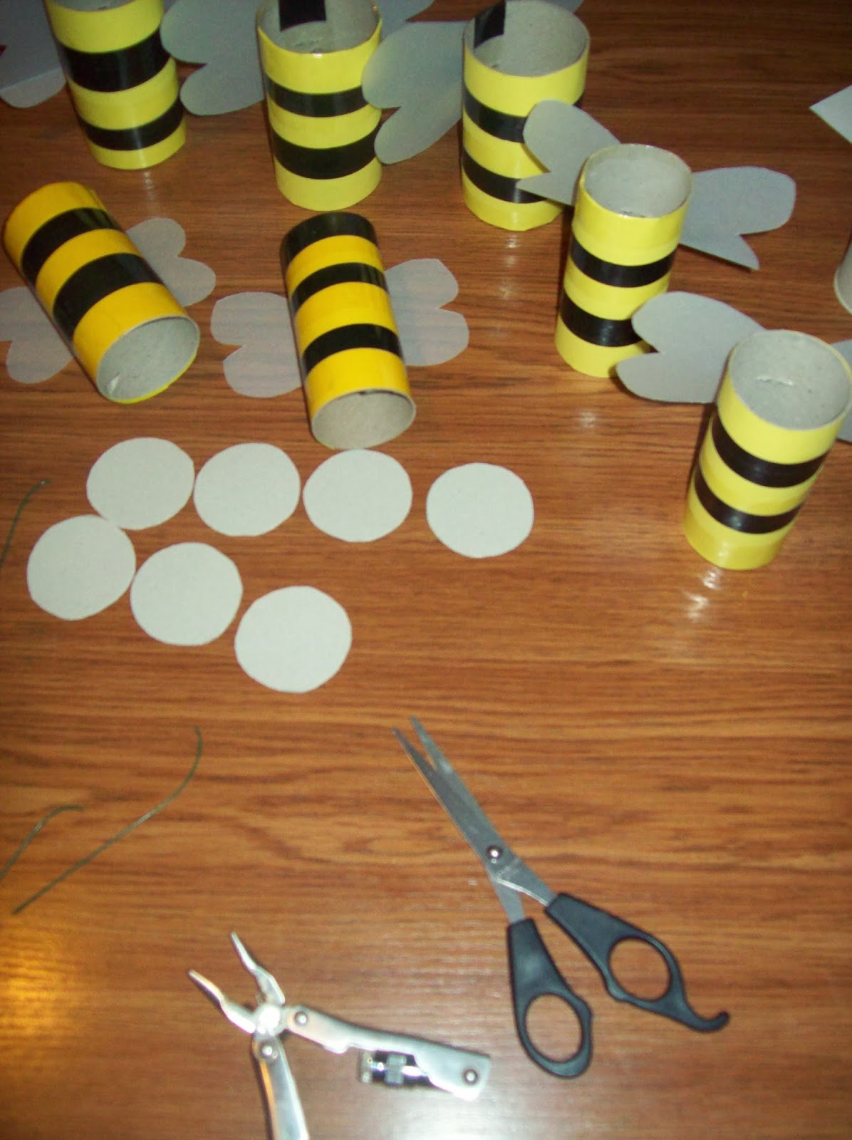 ~Sličice valpovačke~: Pčelice