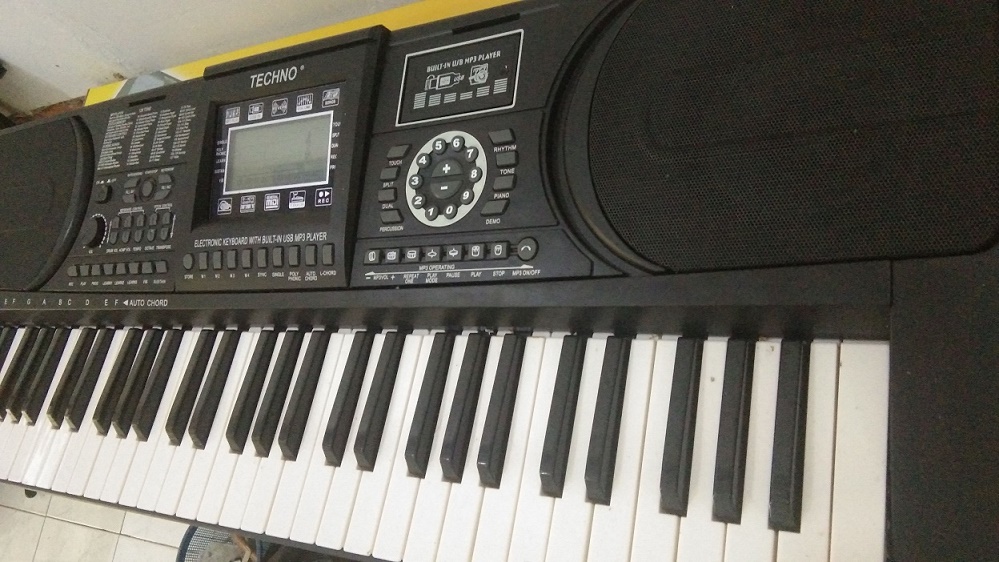 KEYBOARD TECHNO: KEYBOARD TECHNO T9800i-g2 PAKET LENGKAP