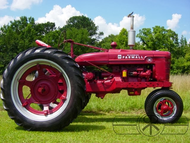 Retro Row Crop: 1950 IH Farmall H Tractor: Before and After Paint
