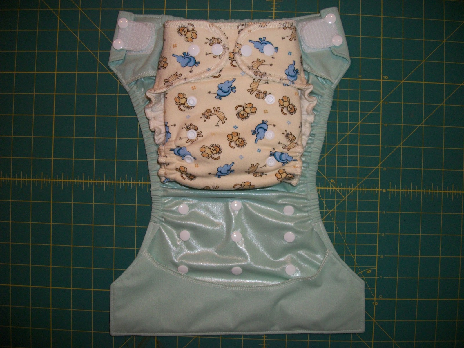Simple Diaper-Sewing Tutorials: Petite OS Fitted Diaper