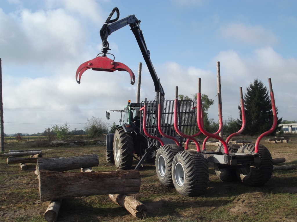 CFPPA le Chesnoy - 45200 AMILLY - Formations Conduite de Machines ...