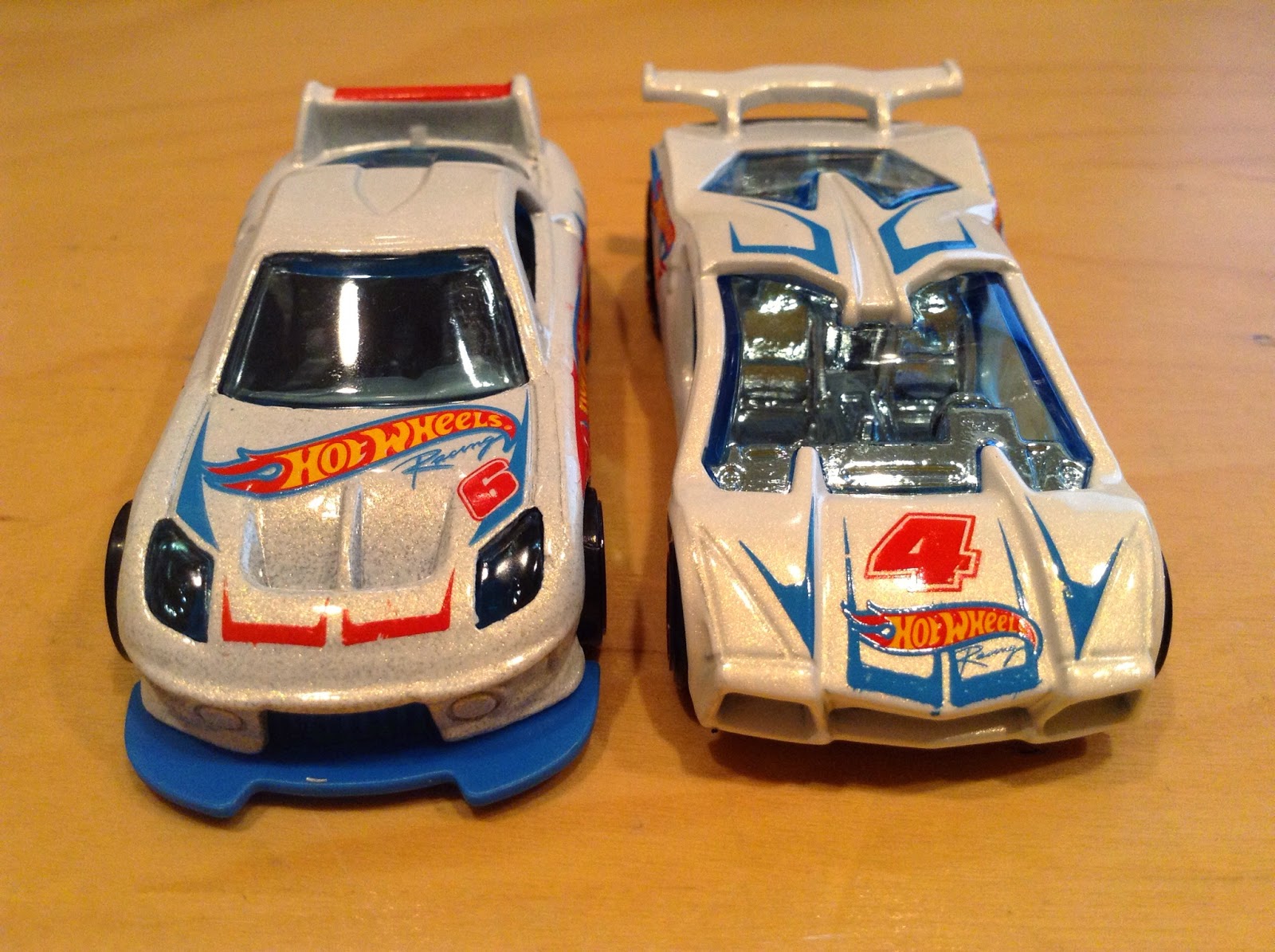 JULIAN'S HOT WHEELS BLOG: 24/Seven & Impavido 1