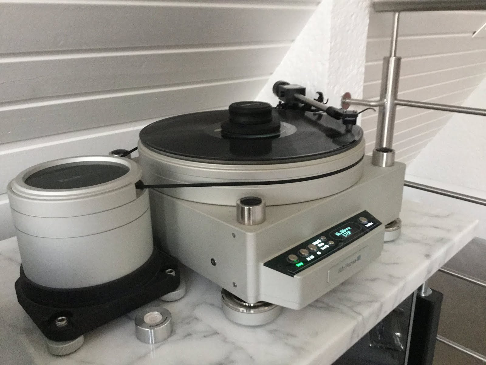 Einstein Audio The Tonearm NEW – M & S | Ultimate High-Fidelity