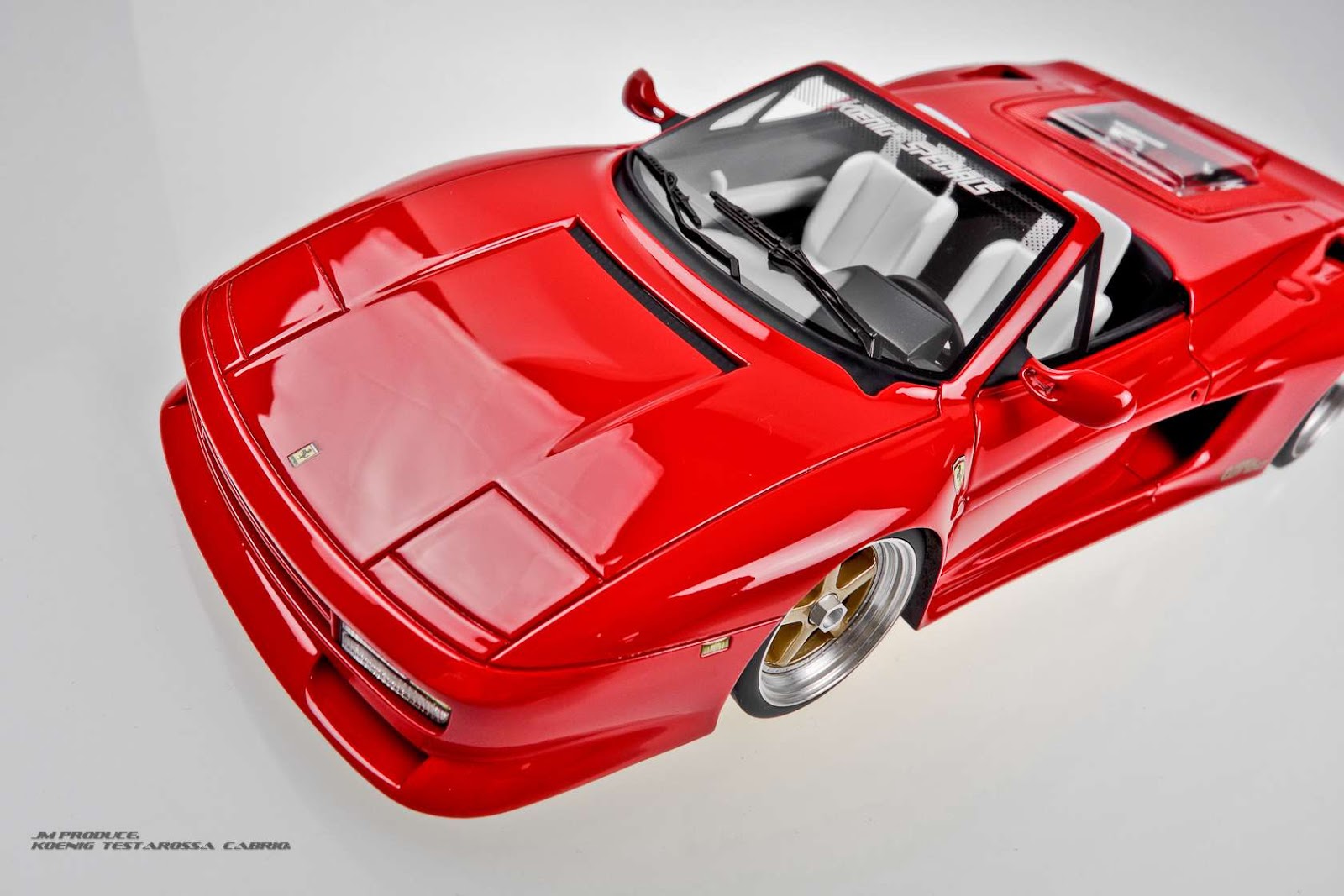*: 1985 Ferrari Testarossa Koenig Competion Spider (MG Model 1:18)
