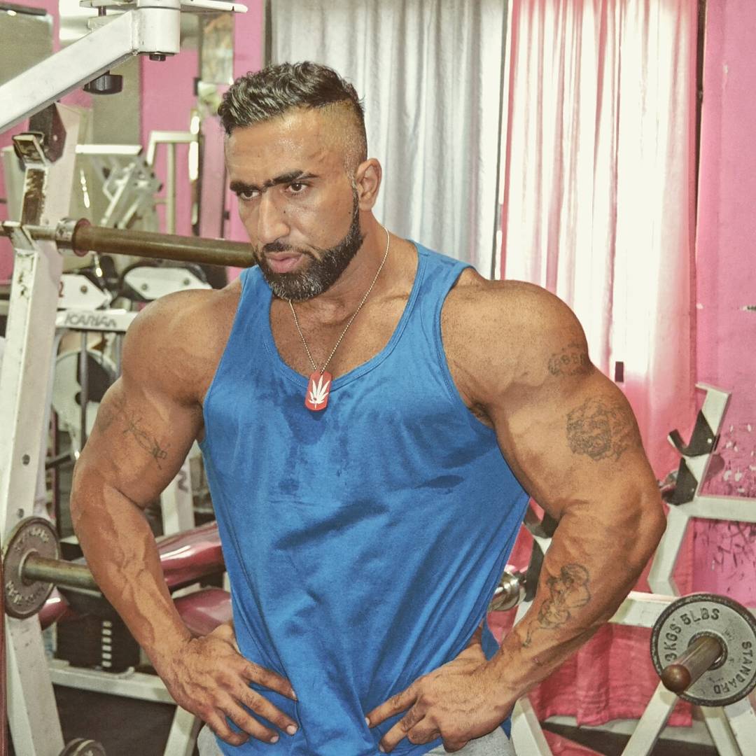 Muscle Lover: Lebanese bodybuilder Bumaya Abbas Awada