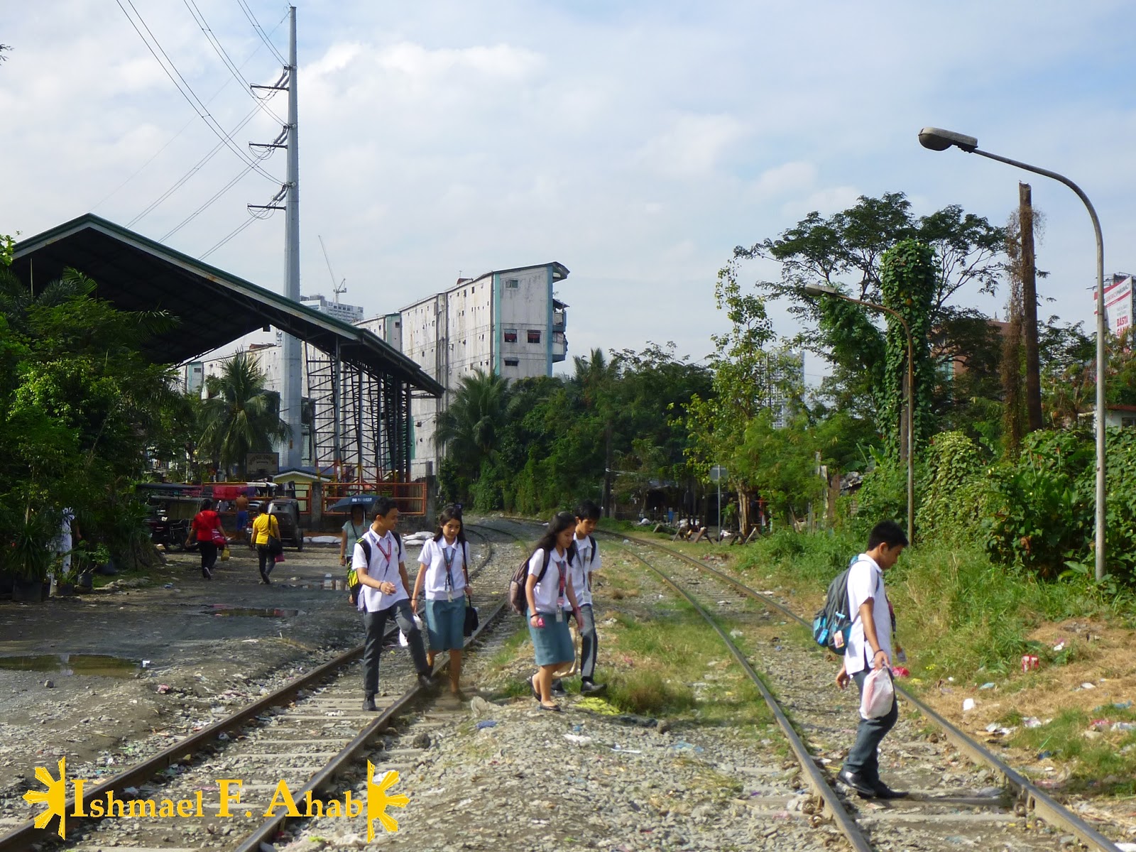 My Very First Experience in Riding the PNR Train |Filipino Sojourner
