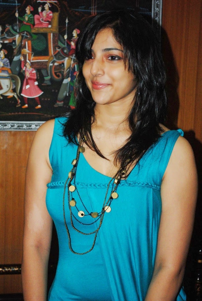 Nishanti Evani hot Wallpapers Photos HD Wallpapers Download