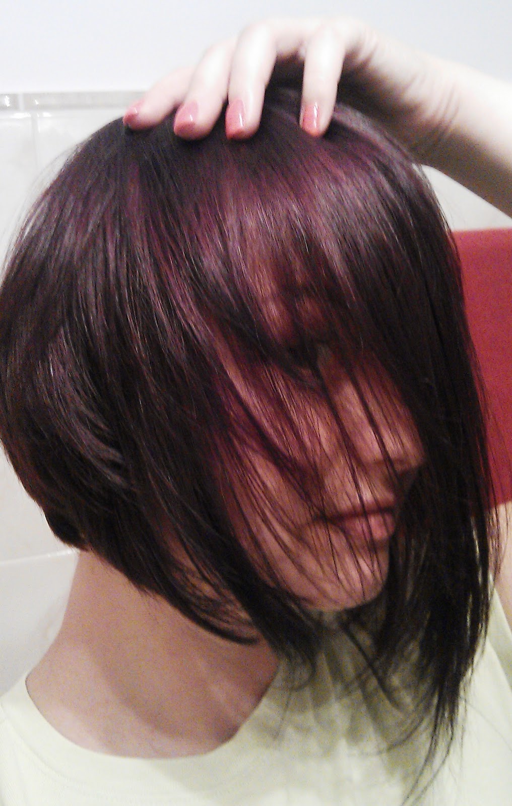 The Fashion Jewels: Review: Vopsea de par Syoss