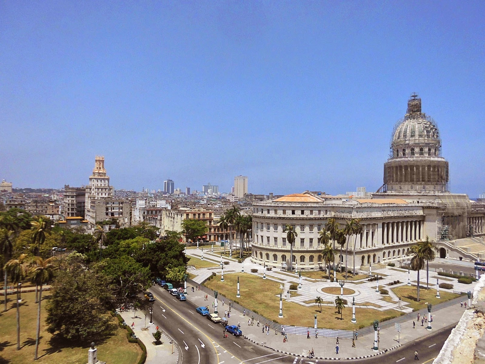 Fashion Studio Magazine: STYLISH DESTINATIONS - HAVANA
