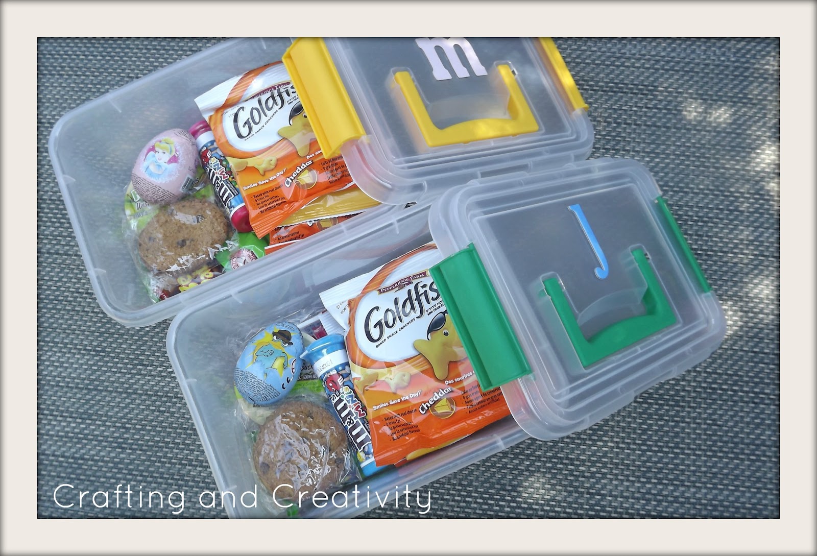 Crafting and Creativity: Simple Ideas for Travelling With Kids