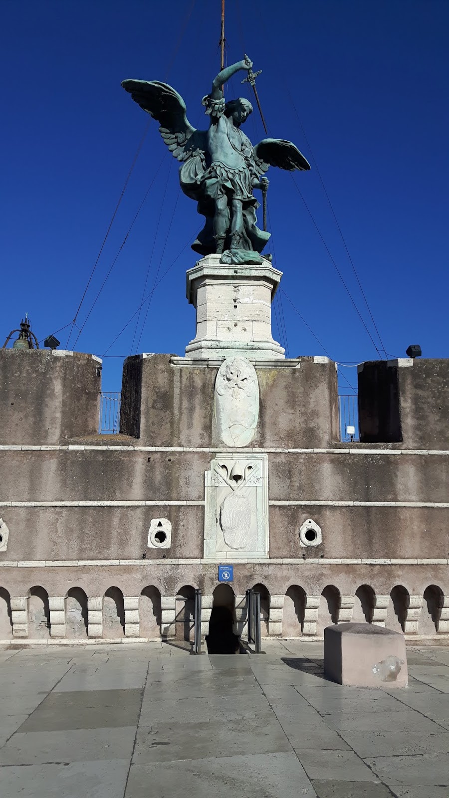 A beautiful royal destination: Castel Sant' Angelo in Rome, Italy. A ...