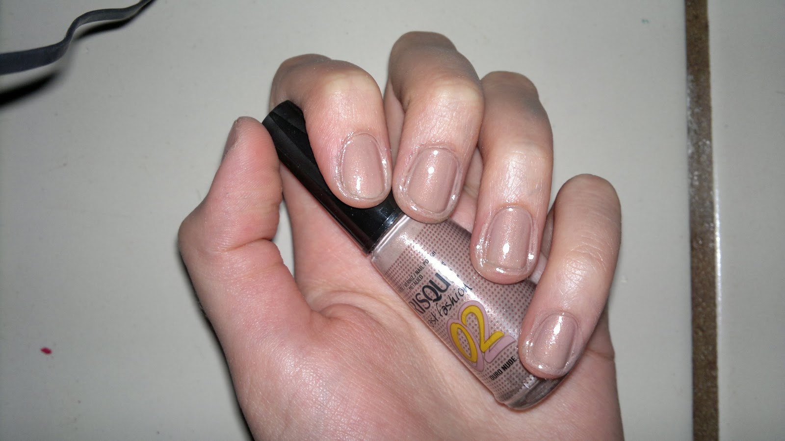 Things about the Life: Como Fazer: Nail Art Discreta e Colorida!