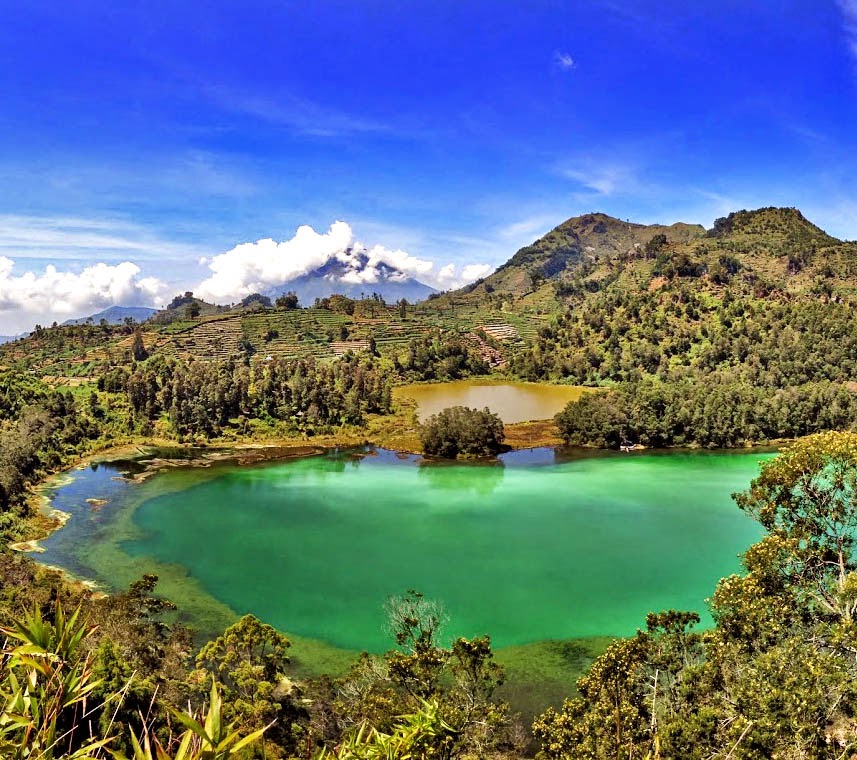 Telaga Warna Dieng
