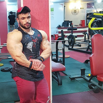 Young Iranian bull Iman Rezaei | World Wide BodyBuilders