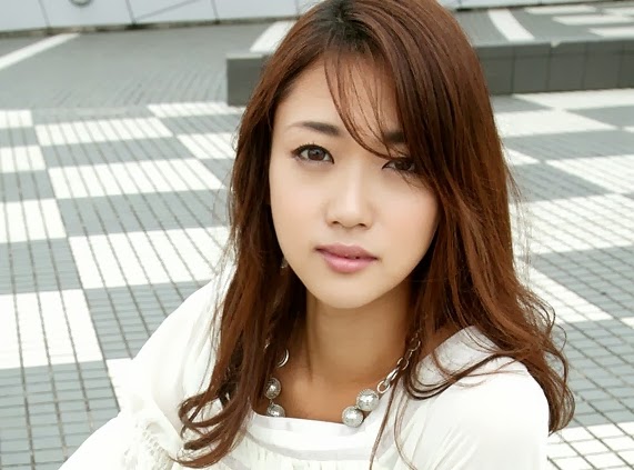 TRENDING TOPICS: Ryouko Murakami - EroFound