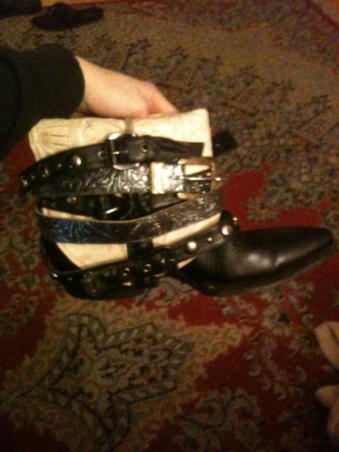 Subject to Fashion: DIY: Possibly the coolest boots you'll ever wear.