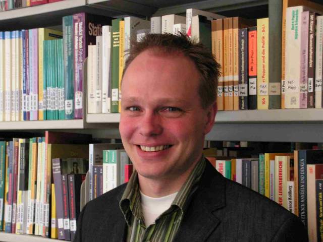 HOMO SAPIENS SAPIENS=HOMO CREATIVUS: Michael Reder (Globalización y ...