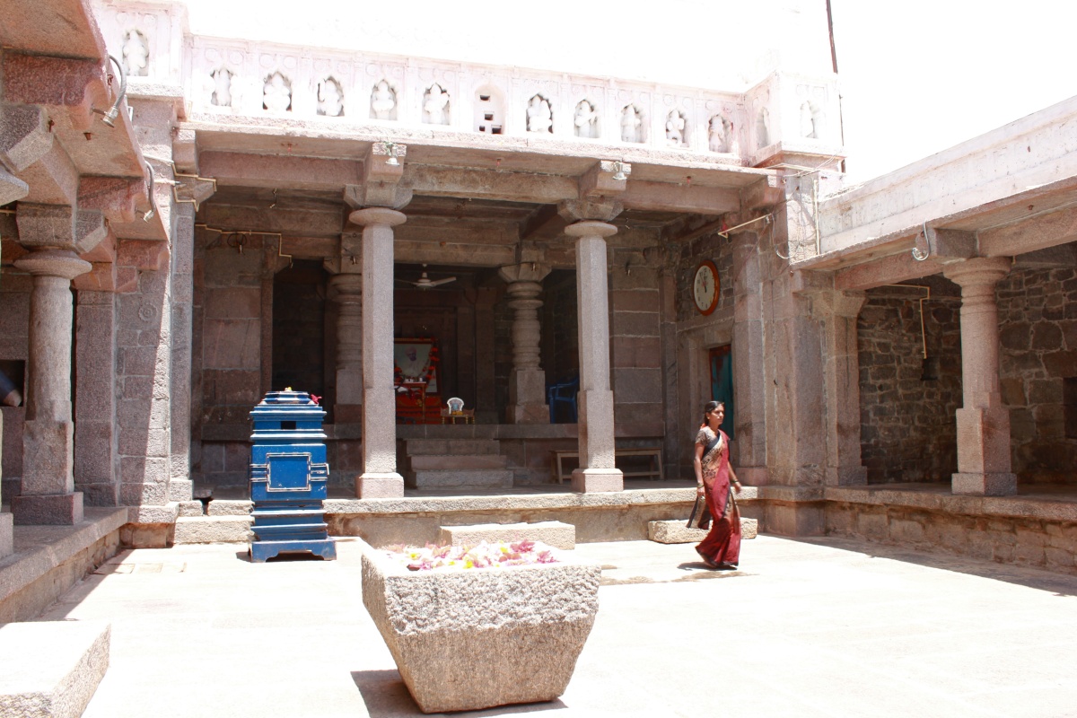 Journeys across Karnataka: Gavisiddeshwara Matha, Koppal