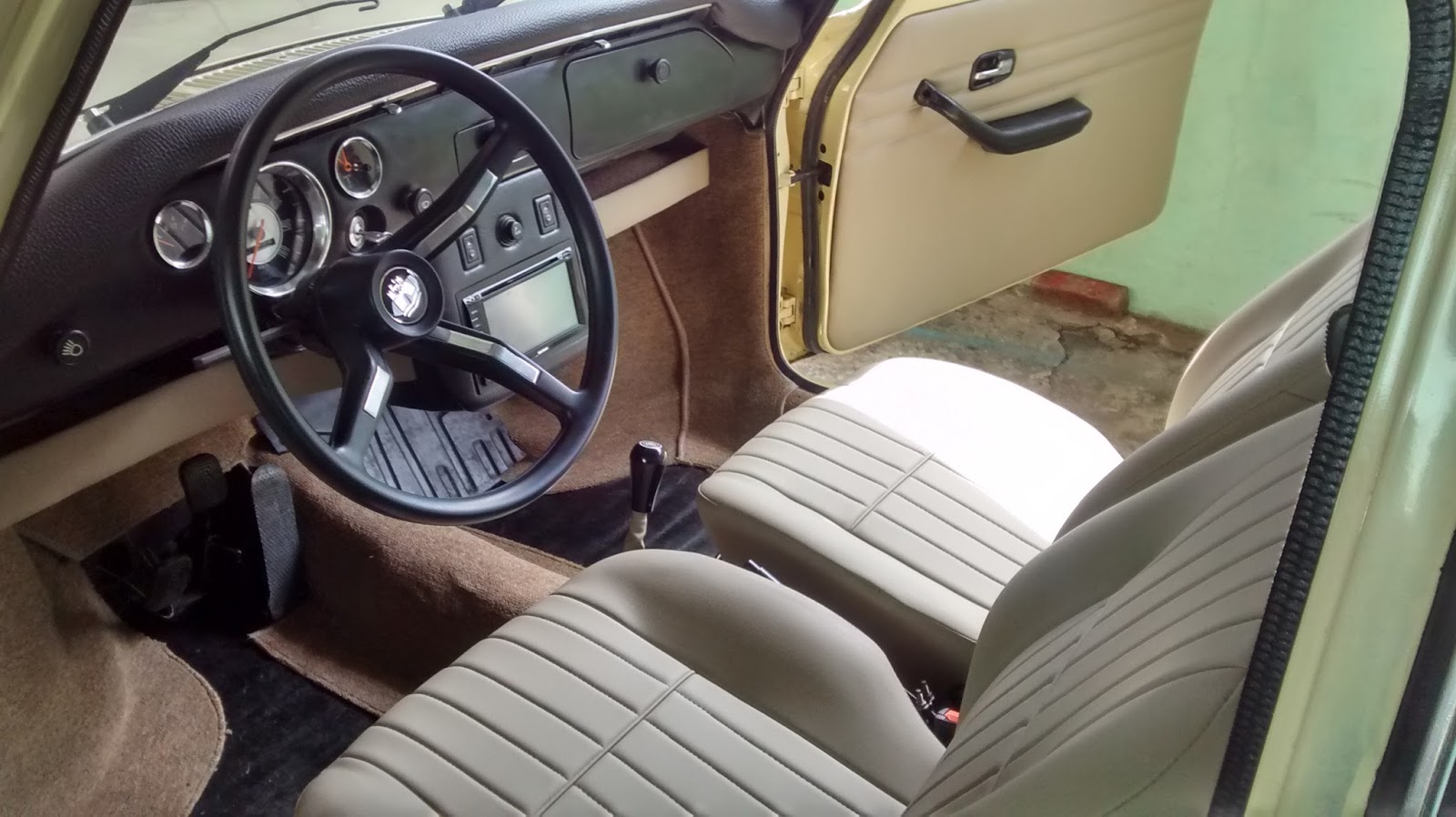 * Décadas de Fusca: Painel personalizado de fusca.