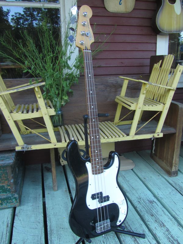 c.1993 Fender MIM Precision Bass