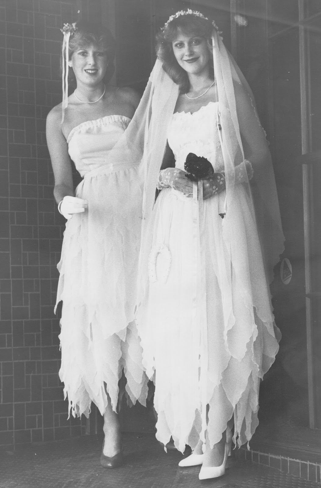 Linda Britten Australia: From the Archives