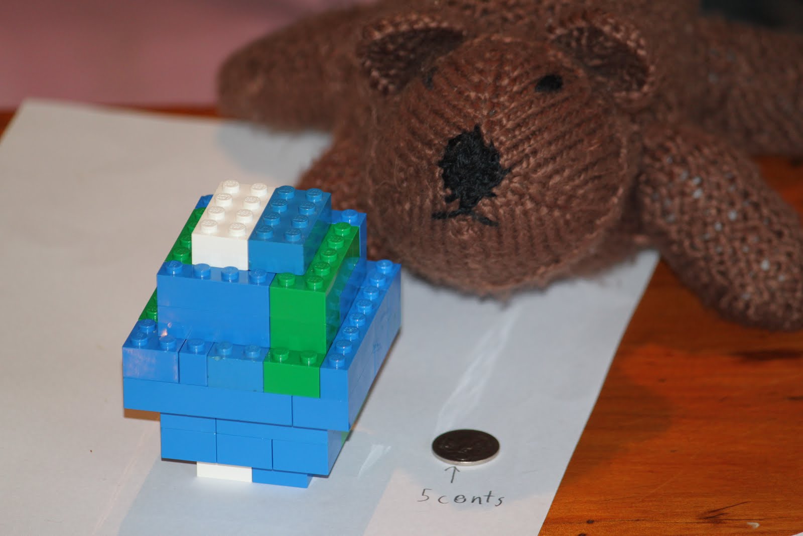 LEGO Quest Kids: Micro-Scale Photos
