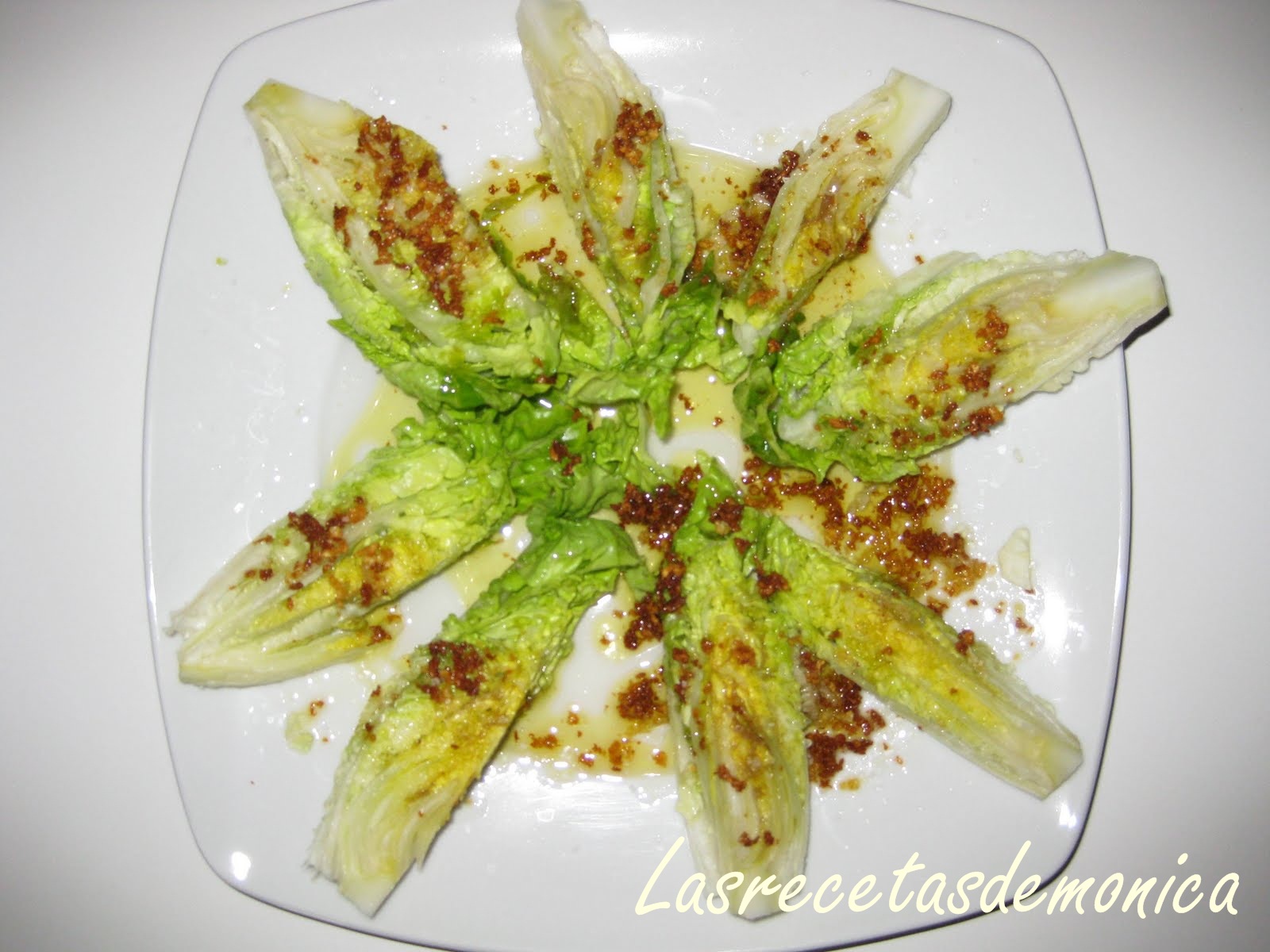 Las recetas de Mónica: Cogollos de lechuga