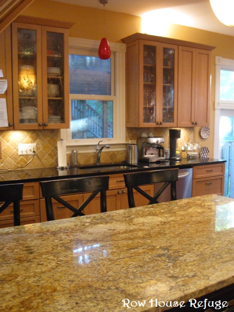 Row House Refuge: REAL Row House Kitchens