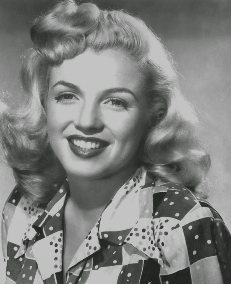 Marilyn Monroe Making Up in the Columbia Studios for ‘Ladies of the ...