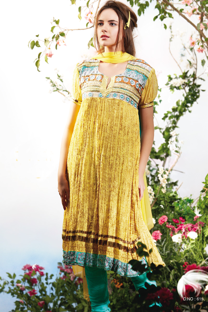 Beautiful Salwar Kameez with beautiful ladies