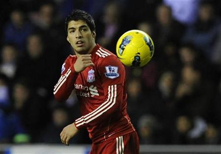 All Football Players: Luis Suarez Urugua Young Football Player Profilr ...