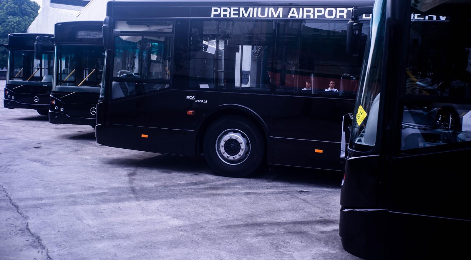 Ube Express Airport Bus Service introduces its Manila Hub at Robinsons ...