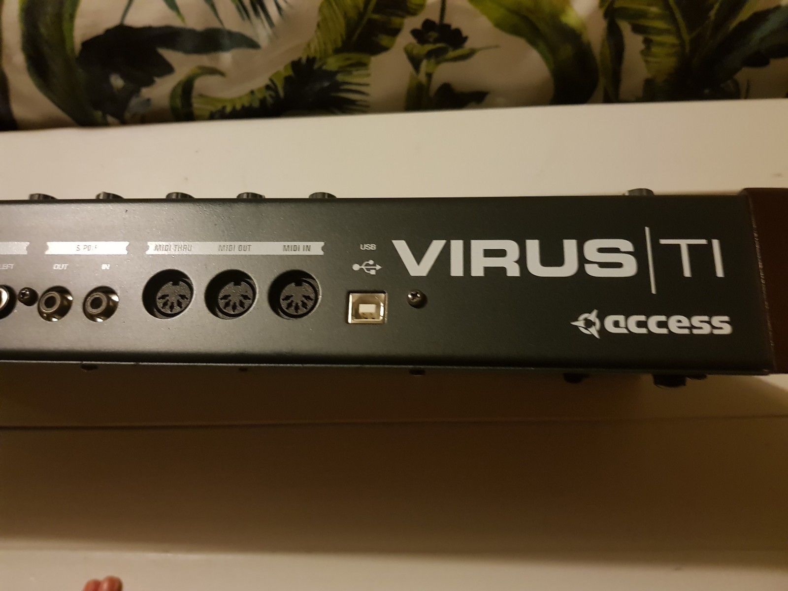 MATRIXSYNTH: Access Virus TI Rack