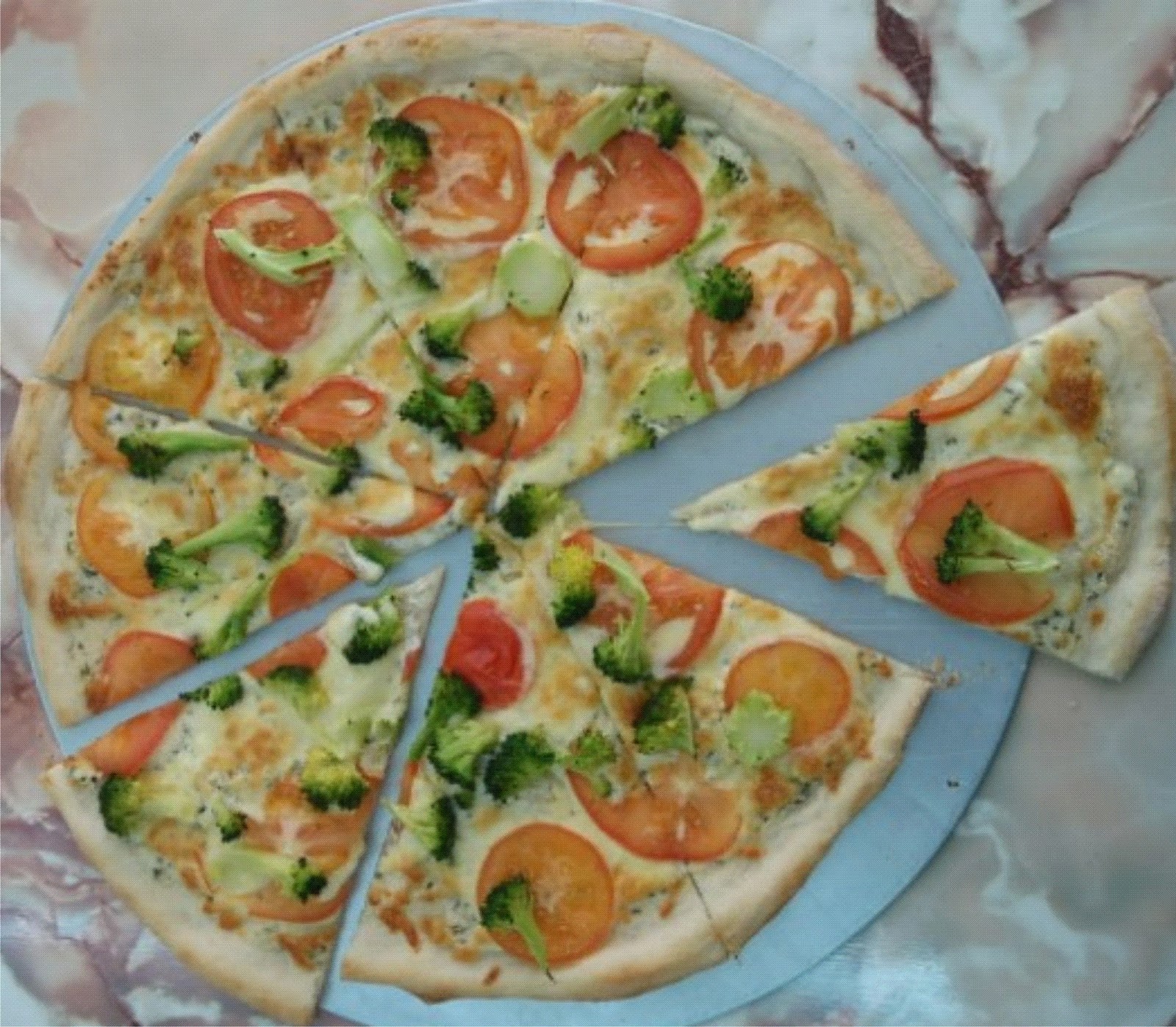 Halal Italian food in Ipoh: Pizza - My Roma Pizza's style