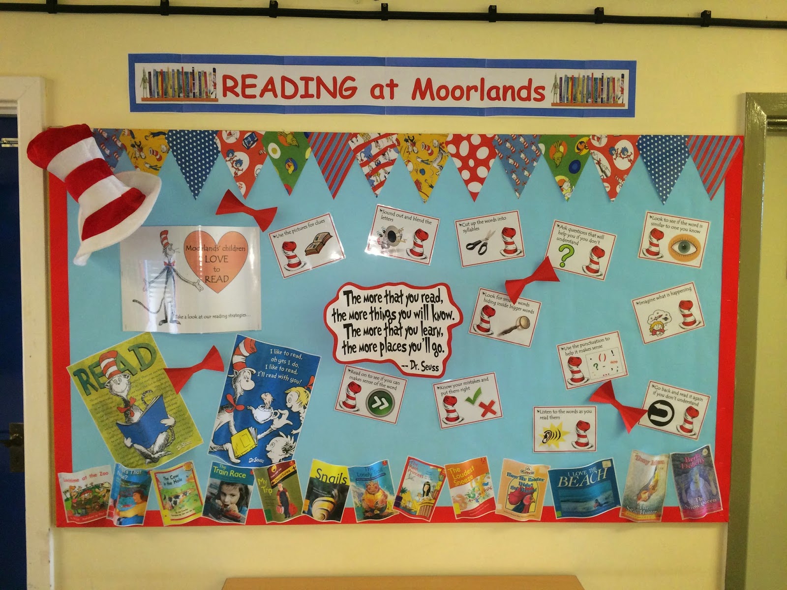 School Displays: School Displays - READING