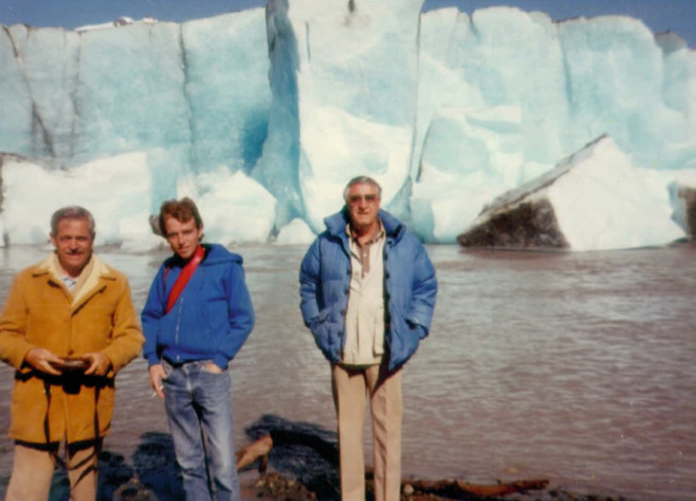 Movie Memorabilia Emporium: The Thing - Location scout and set construction