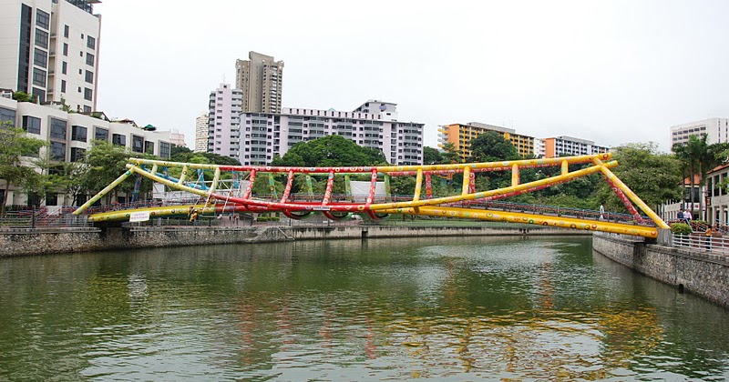 Bridge of the Week: Painted Bridges - Alkaff Bridge