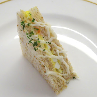 Queen of Low Tea: Cova － Afternoon Tea