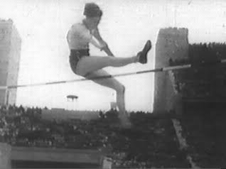 Rethinking Athletics: Let's hear it for the scissors high jump