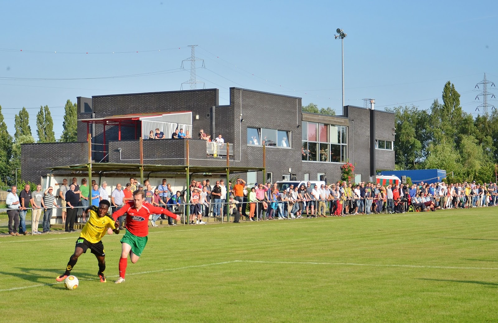 Extreme Football Tourism: BELGIUM: KFC Lint (2003-)