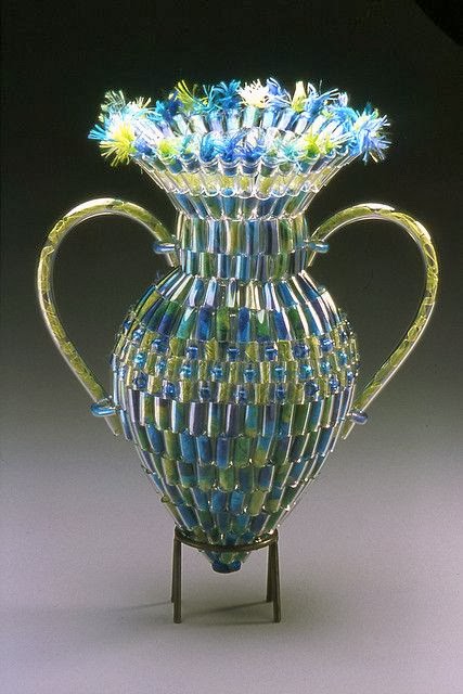 Seni Perahu Kertas: Contoh-Contoh dan Idea Arca Binaan Daripada Botol ...